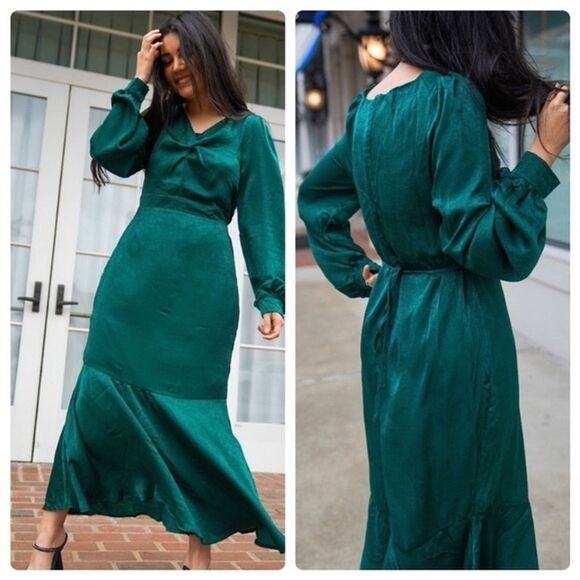 ANDREE BY UNIT | Dresses | Sale Andree By Unit Long Sleeve Emerald ...
